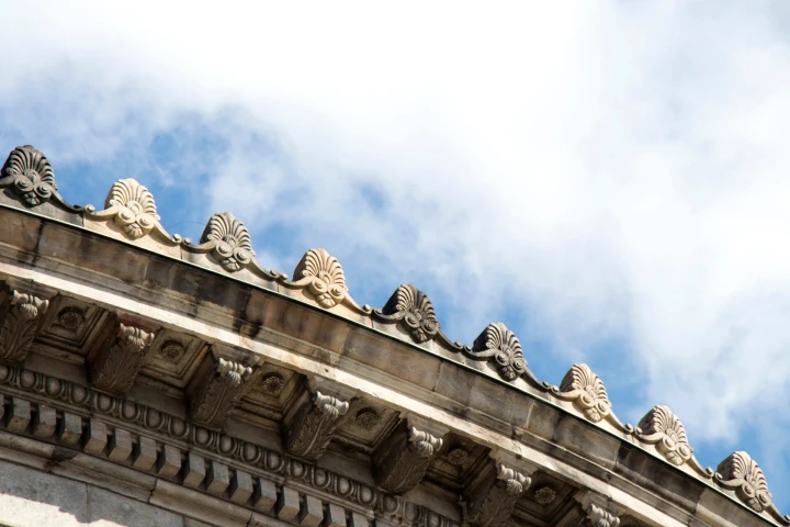 5 Traditional Building Styles in Greece