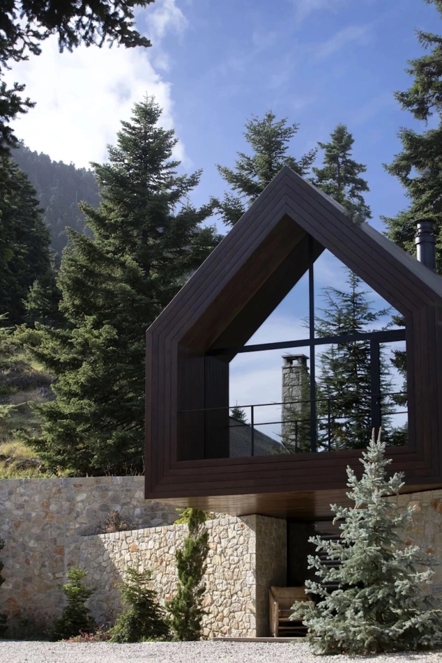 Famous Greek Architects: Panos Nikolaidis Design