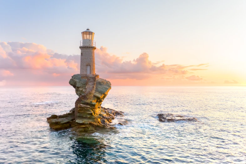 The Most Beautiful Lighthouses in Greece - Elxis
